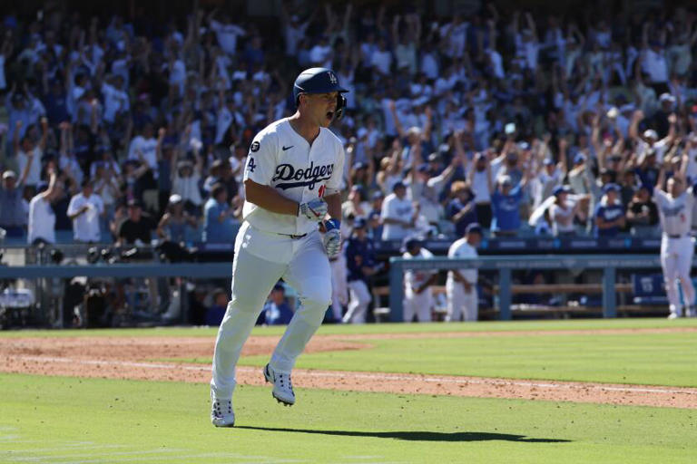 Fresh Prince of Walk-Offs: Will Smith’s Pinch-Hit Bomb Lifts Dodgers ...