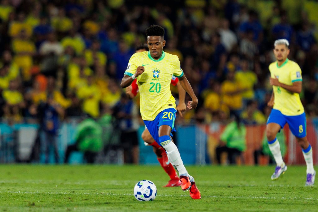 Chelsea Star In On-Pitch Sickness Scare After Sickening Collision ...