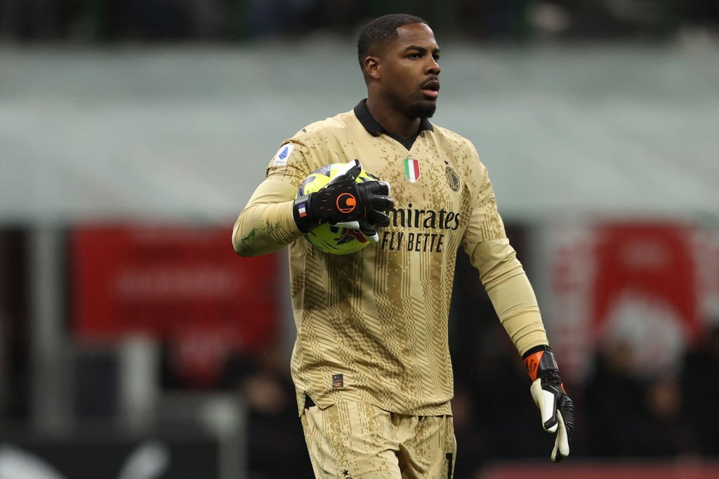 Sánchez Red Card Fallout: Chelsea Reignite Interest in AC Milan’s ...